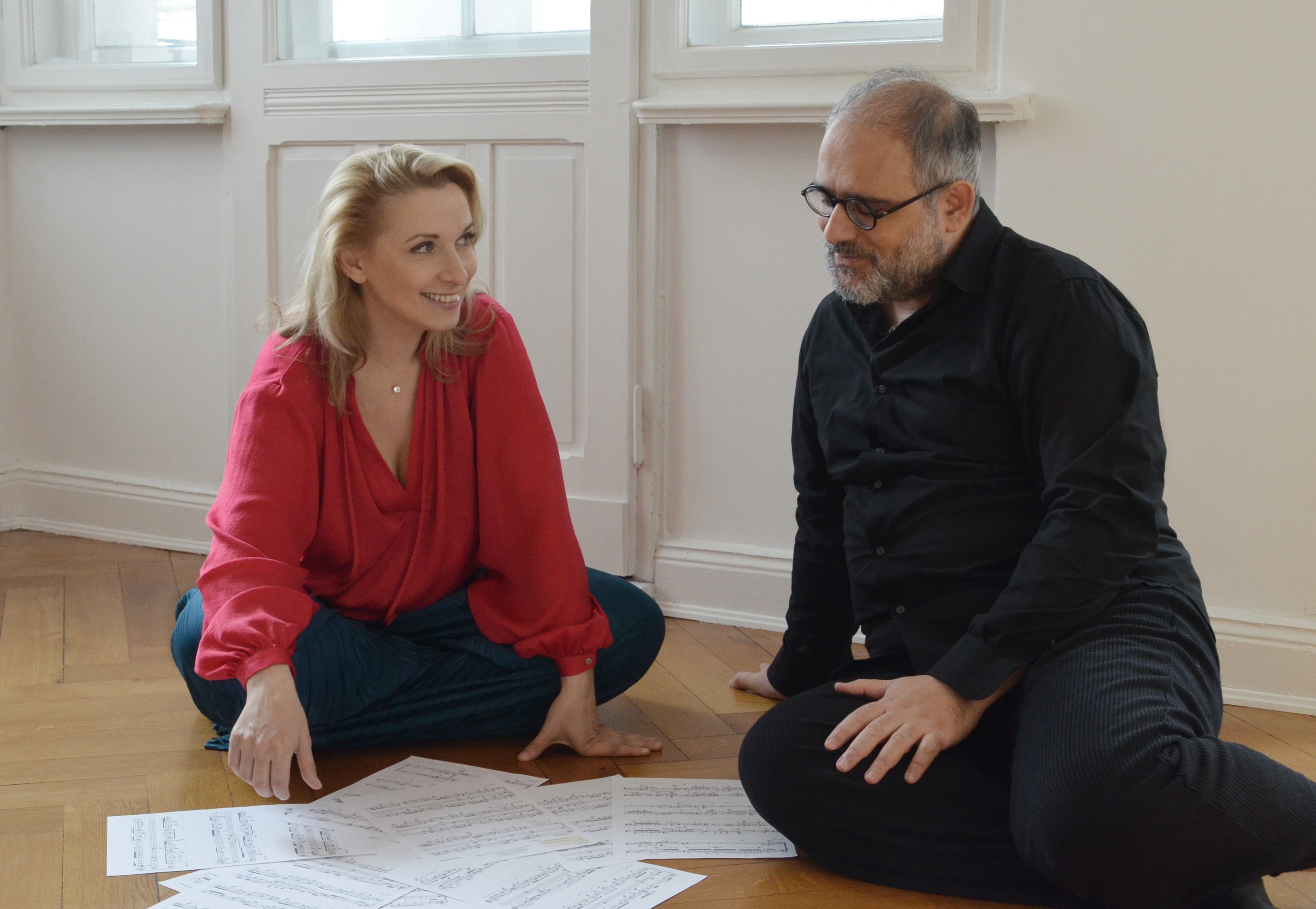 Tamara Stefanovich presents Nicolaou Etudes & Frames - Pentatone